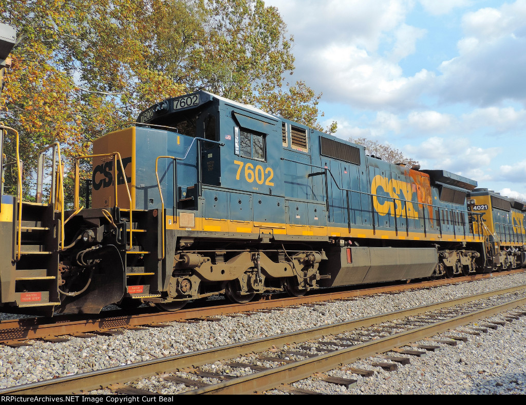 CSX 7602 (2)